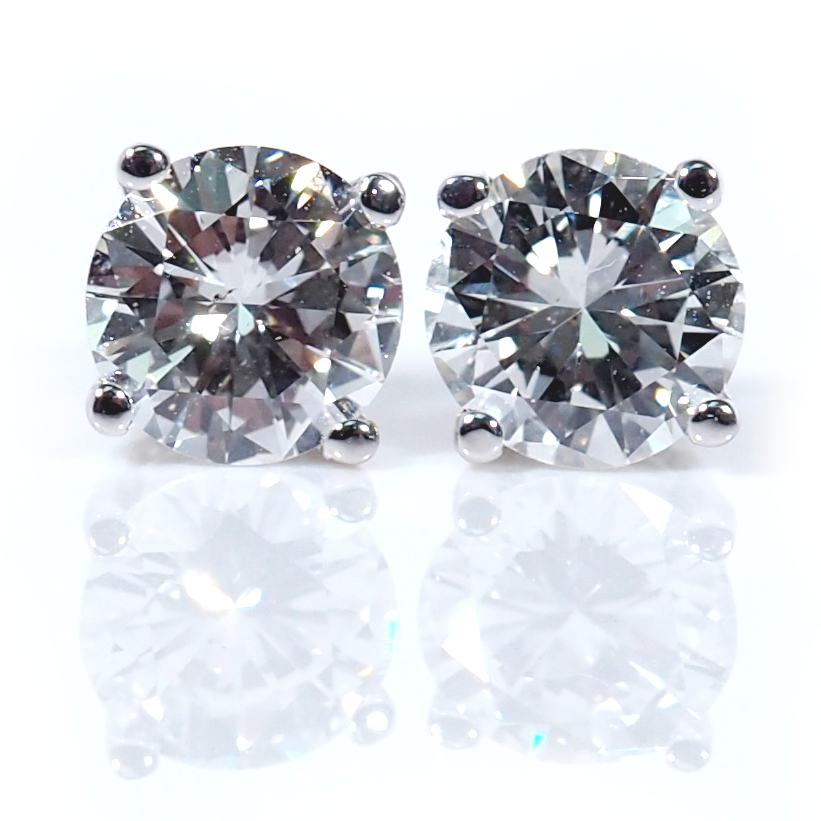 Buy Diamond Studs Online | Arnold Jewelers